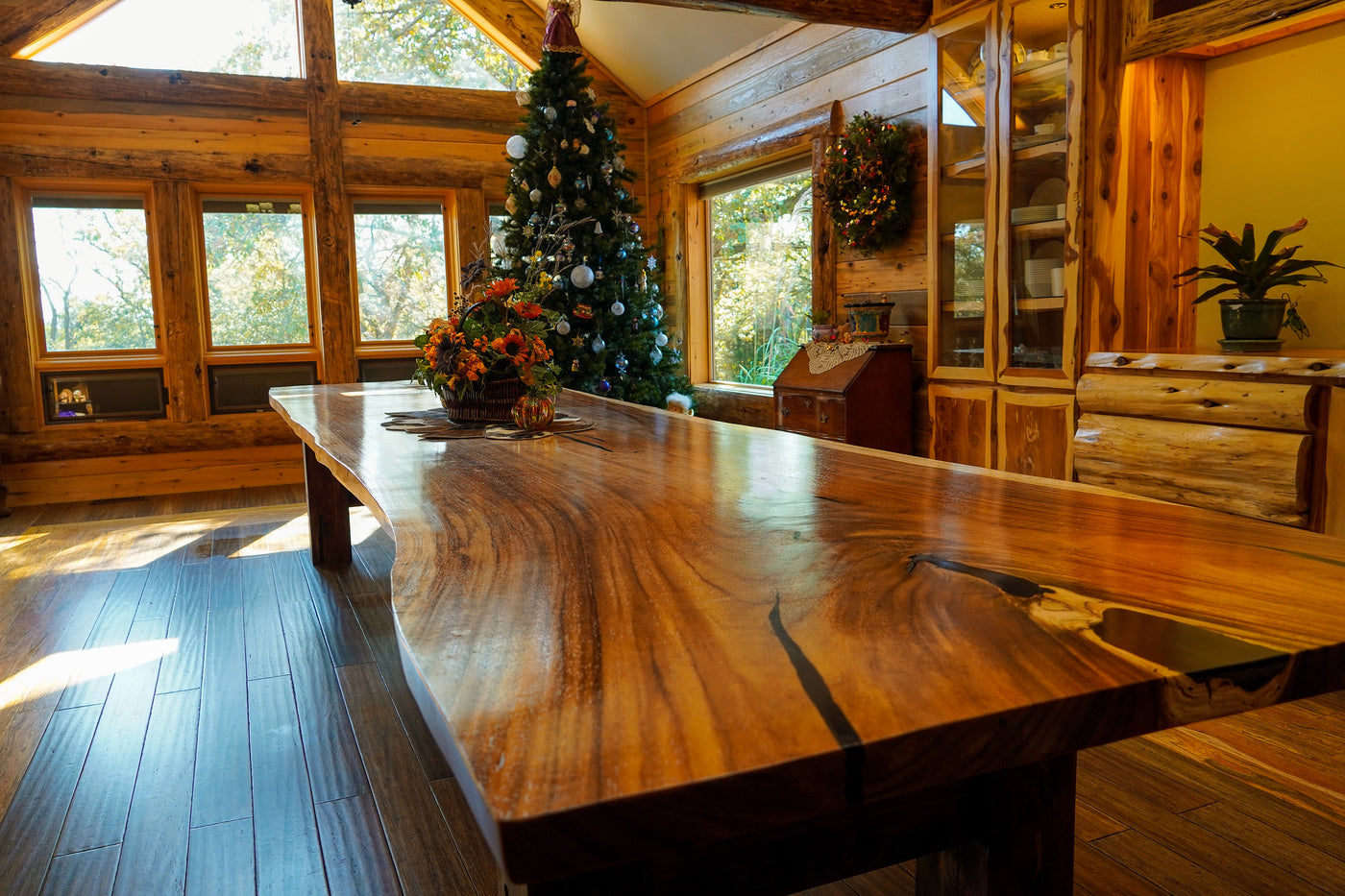 Rustic Lumber, Timber and Slabs in Louisville NE | Rustic Lumber Store